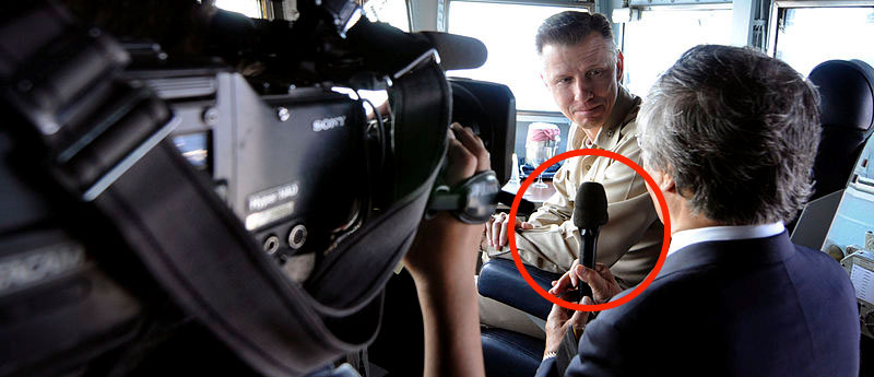 The best reporter style handheld microphones for street interviews ...